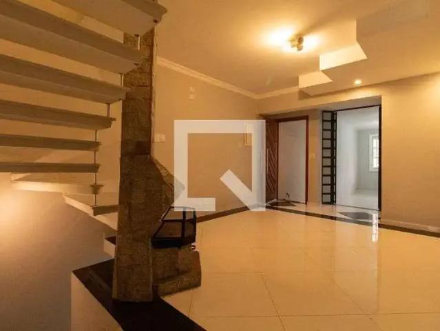 Casa / Sobrado para Venda em São Paulo/SP Ipiranga 4 Quartos