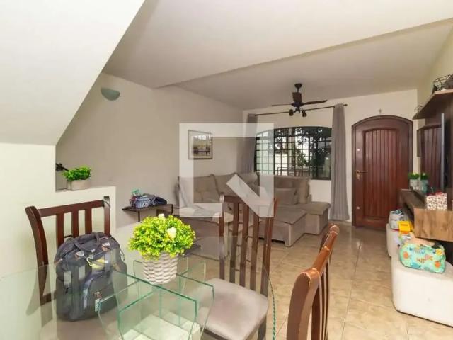 Casa / Sobrado para Venda em São Paulo/SP Ipiranga 3 Quartos