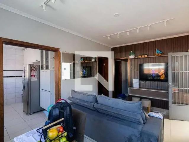 Casa / Sobrado para Venda em São Paulo/SP Itaquera 4 Quartos