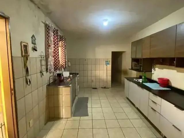Casa / Sobrado para Venda em São Paulo/SP Itaquera 4 Quartos