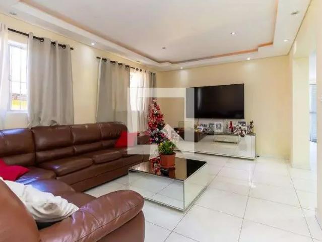 Casa / Sobrado para Venda em São Paulo/SP Itaquera 4 Quartos