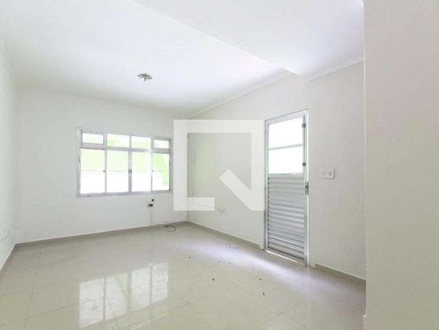 Casa / Sobrado para Venda em São Paulo/SP Itaquera 4 Quartos