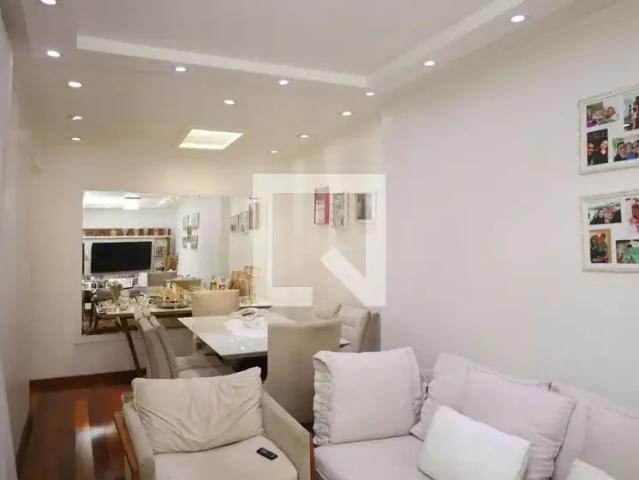 Casa / Sobrado para Venda em São Paulo/SP Itaquera 5 Quartos