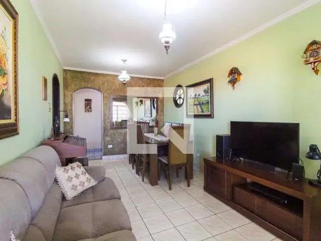 Casa / Sobrado para Venda em São Paulo/SP Itaquera 6 Quartos