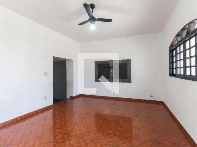 Casa / Sobrado para Venda em São Paulo/SP Itaquera 3 Quartos