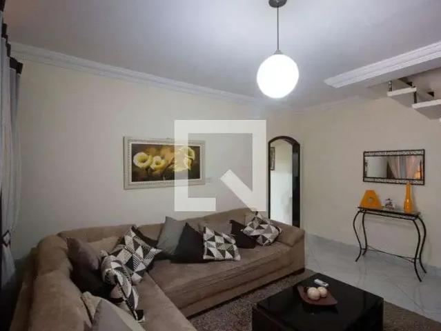 Casa / Sobrado para Venda em São Paulo/SP Itaquera 3 Quartos