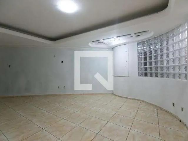 Casa / Sobrado para Venda em São Paulo/SP Itaquera 3 Quartos