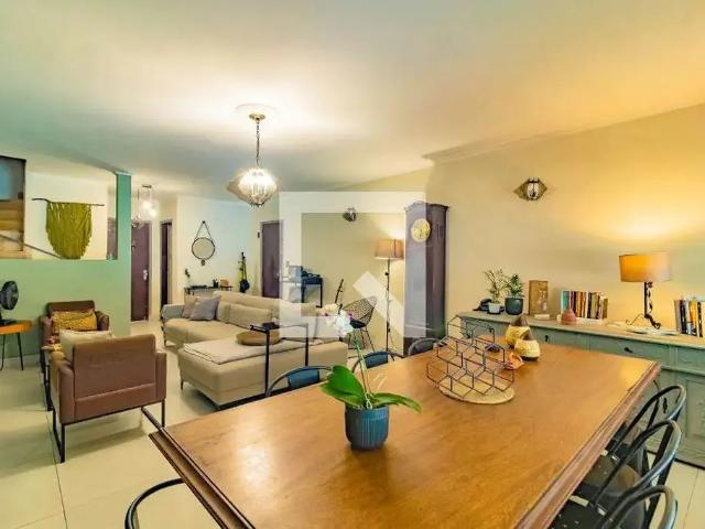 Casa / Sobrado para Venda em São Paulo/SP Jabaquara 4 Quartos