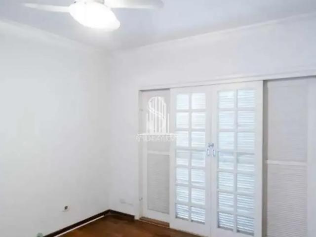 Casa / Sobrado para Venda em São Paulo/SP Jabaquara 6 Quartos