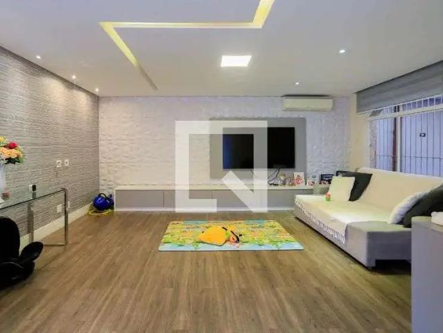 Casa / Sobrado para Venda em São Paulo/SP Jaguaré 3 Quartos