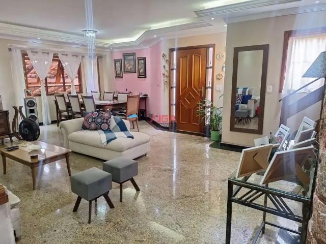 Casa / Sobrado para Venda em São Paulo/SP Jardim Campo Grande 4 Quartos