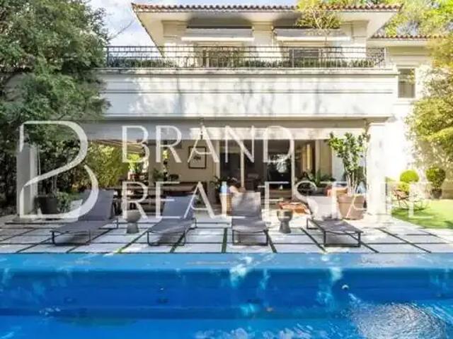 Casa / Sobrado para Venda em São Paulo/SP Jardim América 4 Quartos