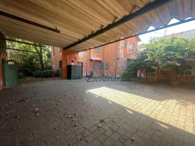 Casa / Sobrado para Venda em São Paulo/SP Jardim América 4 Quartos
