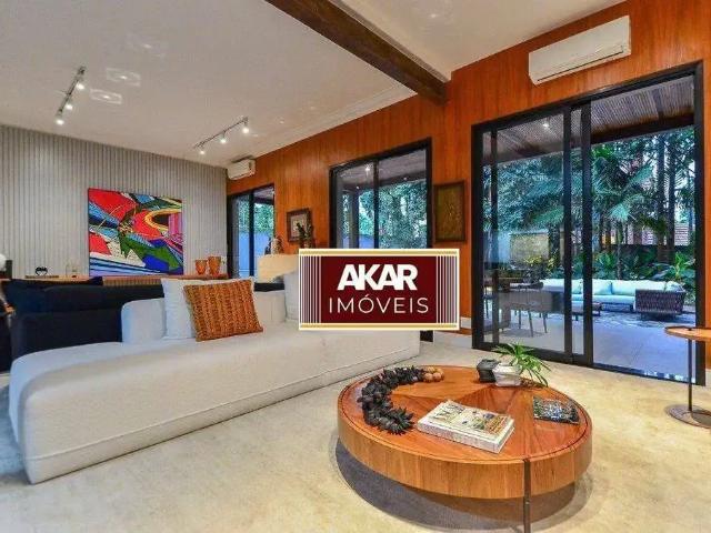 Casa / Sobrado para Venda em São Paulo/SP Jardim América 4 Quartos