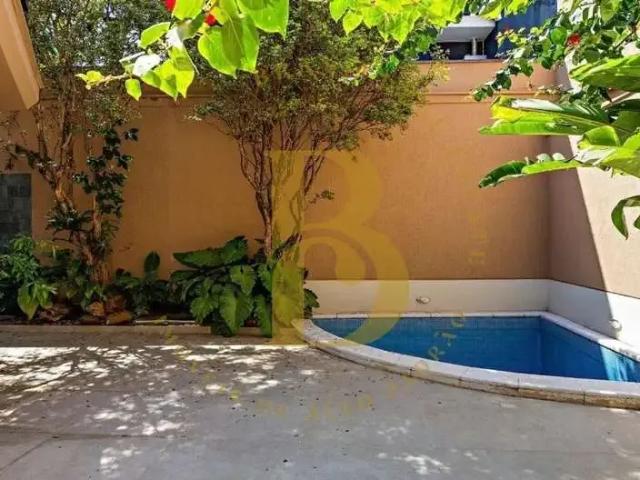 Casa / Sobrado para Venda em São Paulo/SP Jardim América 4 Quartos
