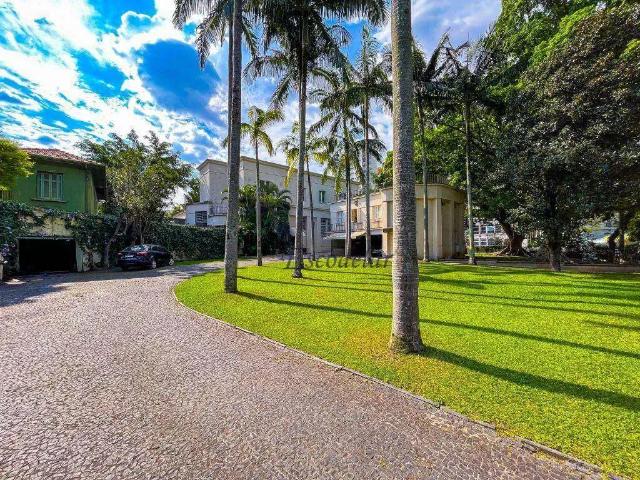 Casa / Sobrado para Venda em São Paulo/SP Jardim América 5 Quartos