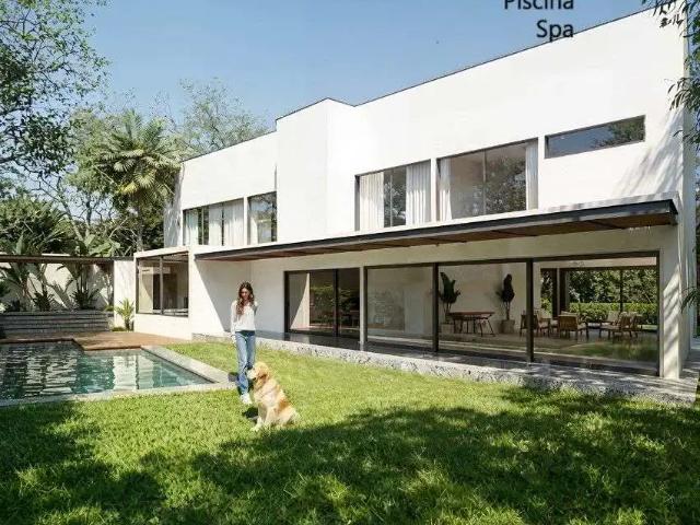 Casa / Sobrado para Venda em São Paulo/SP Jardim América 5 Quartos