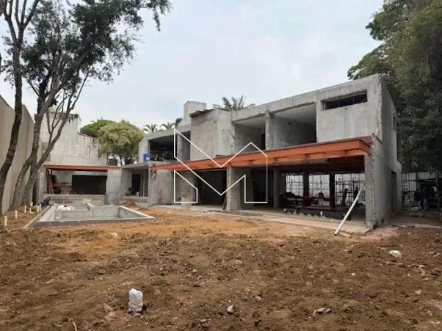 Casa / Sobrado para Venda em São Paulo/SP Jardim América 5 Quartos