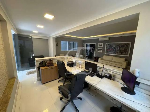 Casa / Sobrado para Venda em São Paulo/SP Jardim América 7 Quartos