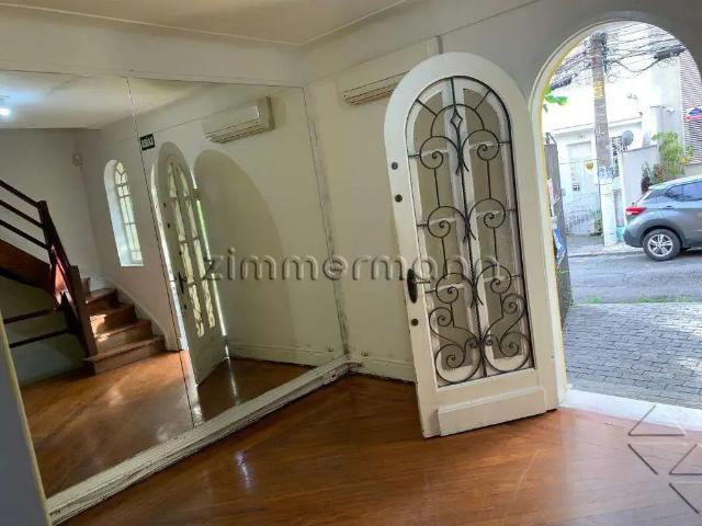 Casa / Sobrado para Venda em São Paulo/SP Jardim América 2 Quartos