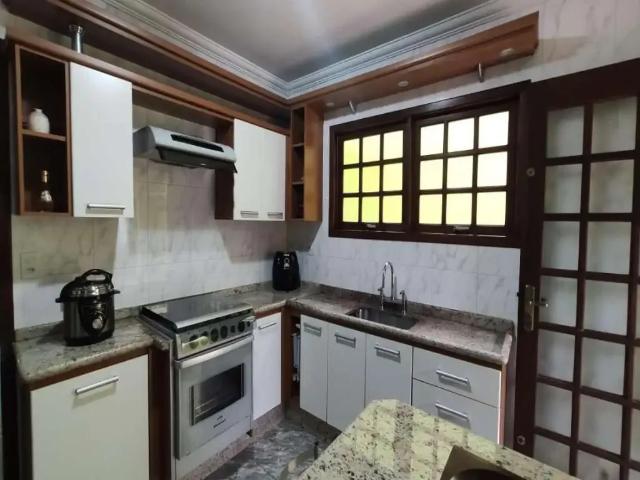 Casa / Sobrado para Venda em São Paulo/SP Jardim Ângela Zona Leste 4 Quartos