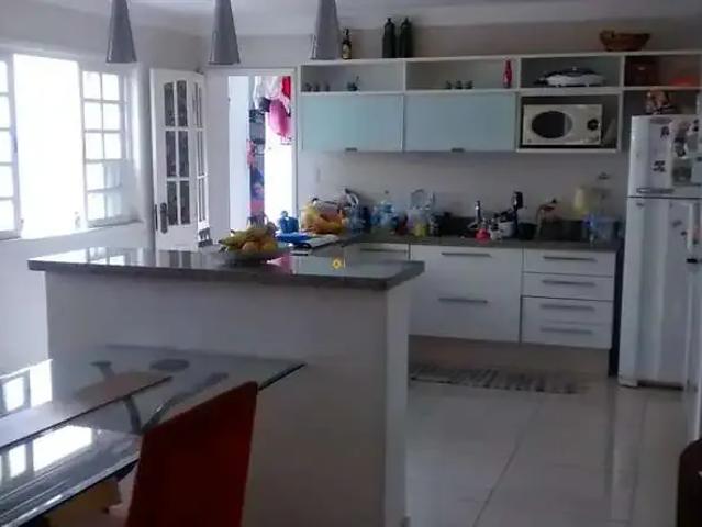 Casa / Sobrado para Venda em São Paulo/SP Jardim Aeroporto 4 Quartos