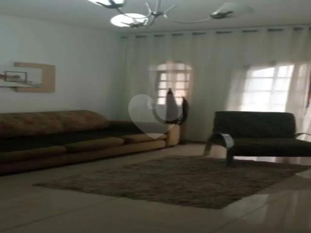 Casa / Sobrado para Venda em São Paulo/SP Jardim Aricanduva 6 Quartos