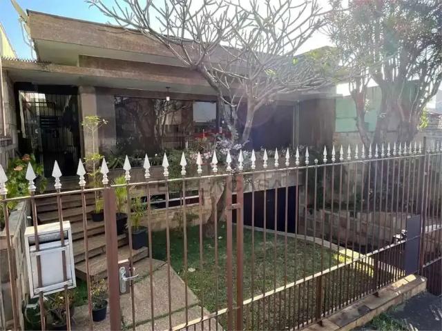 Casa / Sobrado para Venda em São Paulo/SP Jardim Avelino 4 Quartos