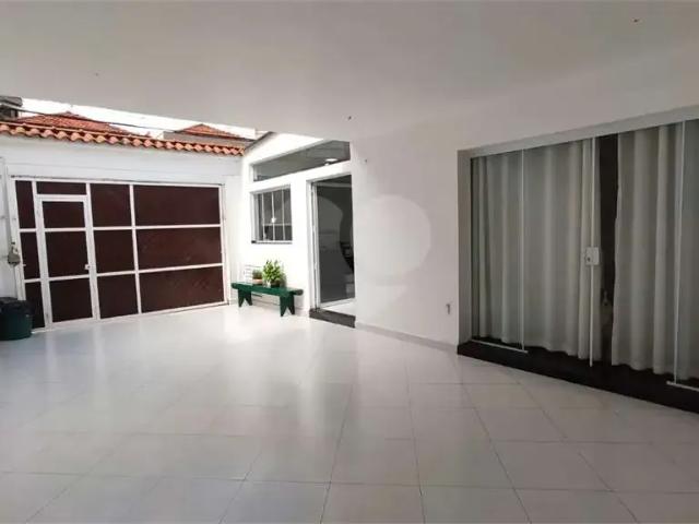 Casa / Sobrado para Venda em São Paulo/SP Jardim Avelino 4 Quartos