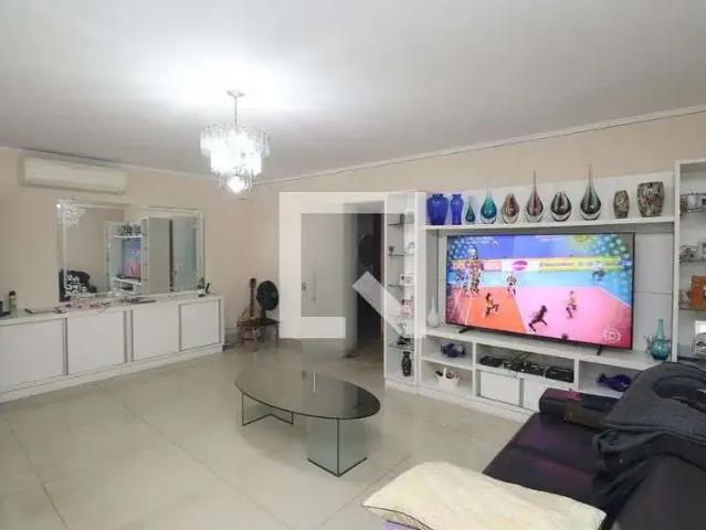Casa / Sobrado para Venda em São Paulo/SP Jardim Brasil 5 Quartos