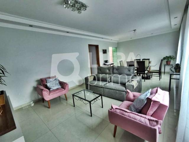 Casa / Sobrado para Venda em São Paulo/SP Jardim Guanca 3 Quartos