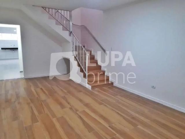Casa / Sobrado para Venda em São Paulo/SP Jardim Guanca 3 Quartos