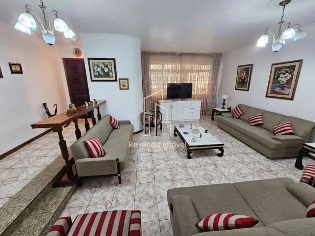 Casa / Sobrado para Venda em São Paulo/SP Jardim Guanca 4 Quartos