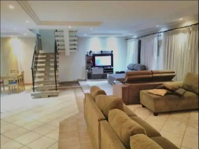 Casa / Sobrado para Venda em São Paulo/SP Jardim Guapira 4 Quartos