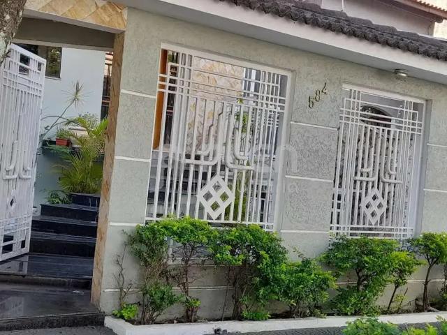Casa / Sobrado para Venda em São Paulo/SP Jardim Guapira 4 Quartos