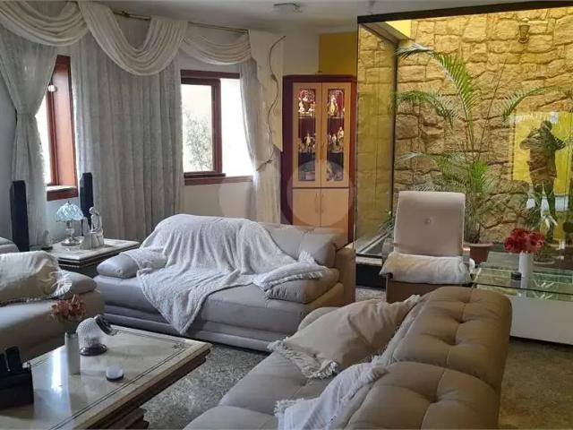 Casa / Sobrado para Venda em São Paulo/SP Tremembé 3 Quartos