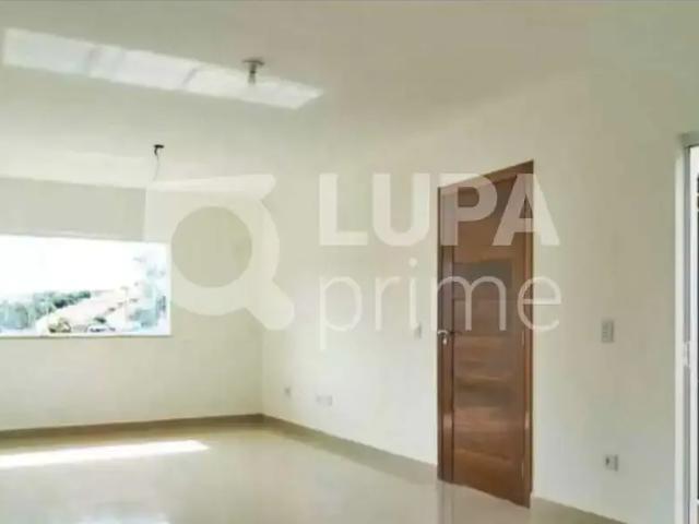 Casa / Sobrado para Venda em São Paulo/SP Jardim Guapira 3 Quartos