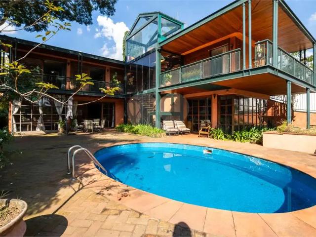Casa / Sobrado para Venda em São Paulo/SP Jardim Guedala 4 Quartos