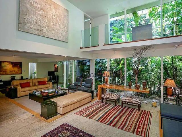 Casa / Sobrado para Venda em São Paulo/SP Jardim Guedala 4 Quartos