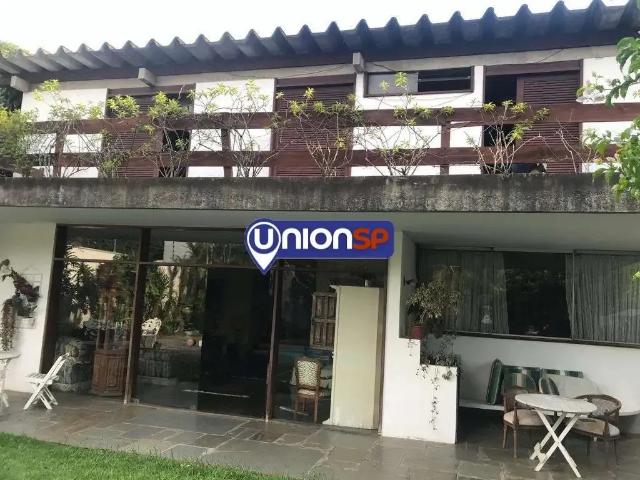 Casa / Sobrado para Venda em São Paulo/SP Jardim Guedala 4 Quartos