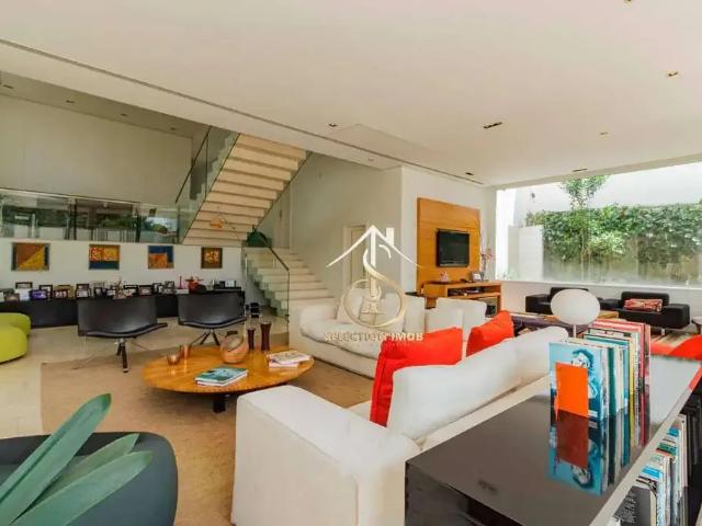 Casa / Sobrado para Venda em São Paulo/SP Jardim Guedala 4 Quartos