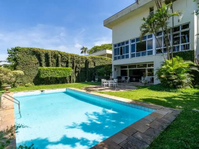 Casa / Sobrado para Venda em São Paulo/SP Jardim Guedala 4 Quartos