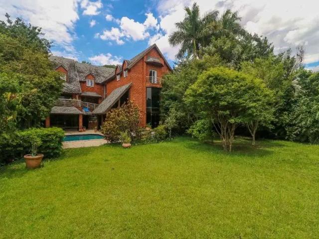 Casa / Sobrado para Venda em São Paulo/SP Jardim Guedala 4 Quartos