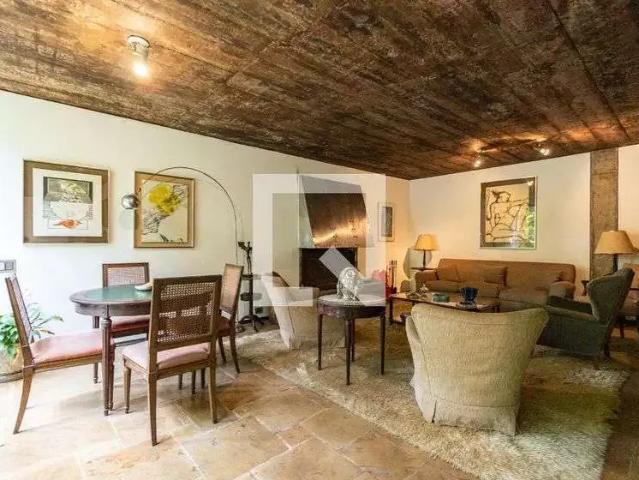 Casa / Sobrado para Venda em São Paulo/SP Jardim Guedala 4 Quartos