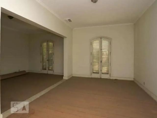 Casa / Sobrado para Venda em São Paulo/SP Jardim Guedala 4 Quartos