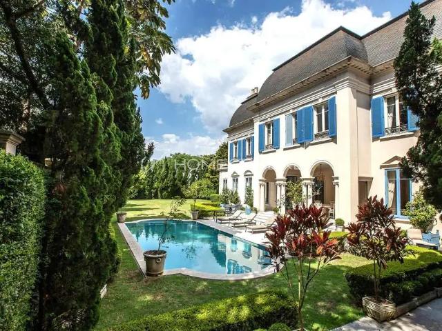 Casa / Sobrado para Venda em São Paulo/SP Jardim Guedala 5 Quartos