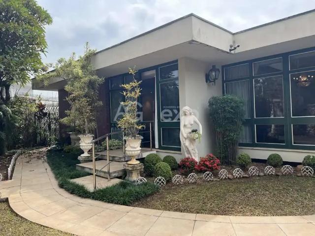 Casa / Sobrado para Venda em São Paulo/SP Jardim Guedala 5 Quartos