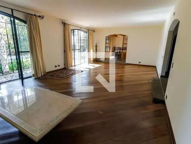 Casa / Sobrado para Venda em São Paulo/SP Jardim Guedala 5 Quartos