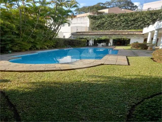 Casa / Sobrado para Venda em São Paulo/SP Jardim Guedala 5 Quartos