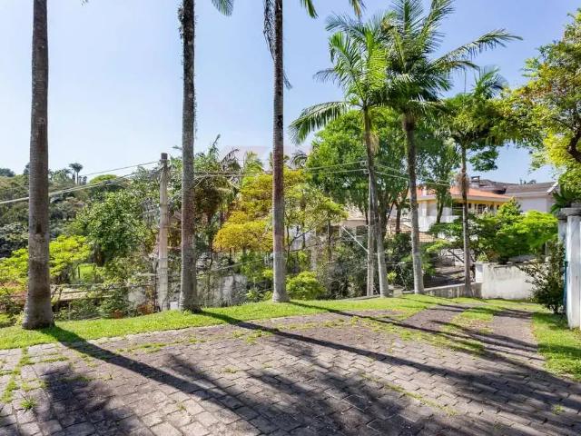 Casa / Sobrado para Venda em São Paulo/SP Jardim Guedala 5 Quartos
